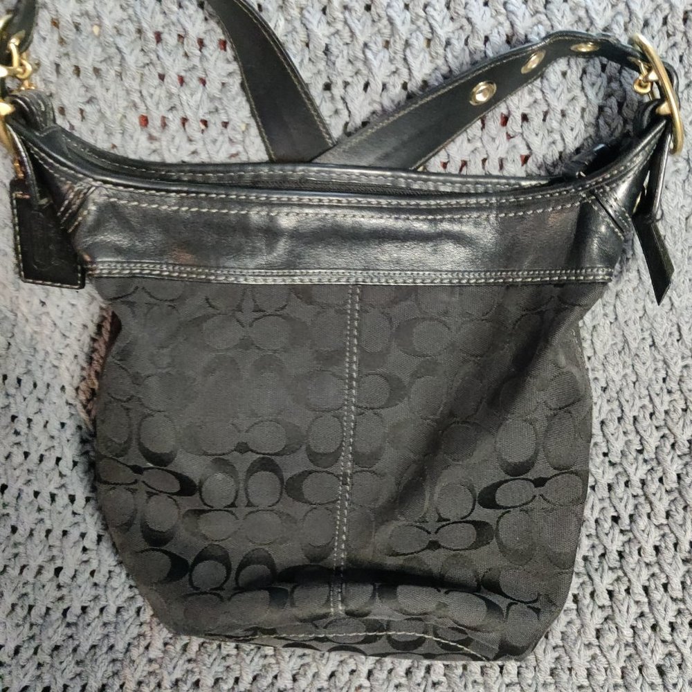 Coach Signature Bleecker Bucket Bag 11437 - Gem